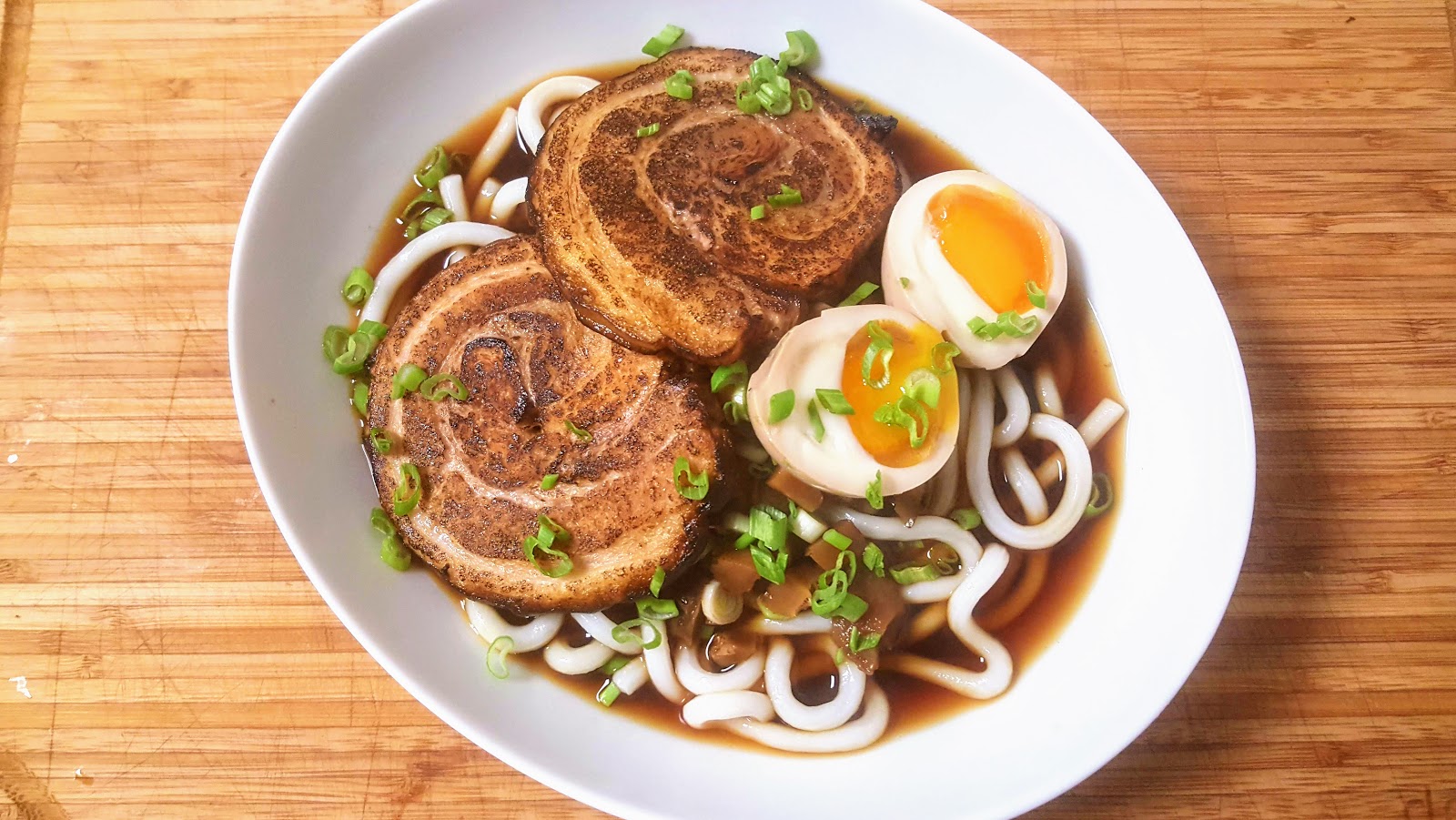 Nouilles Udon comme un ramen