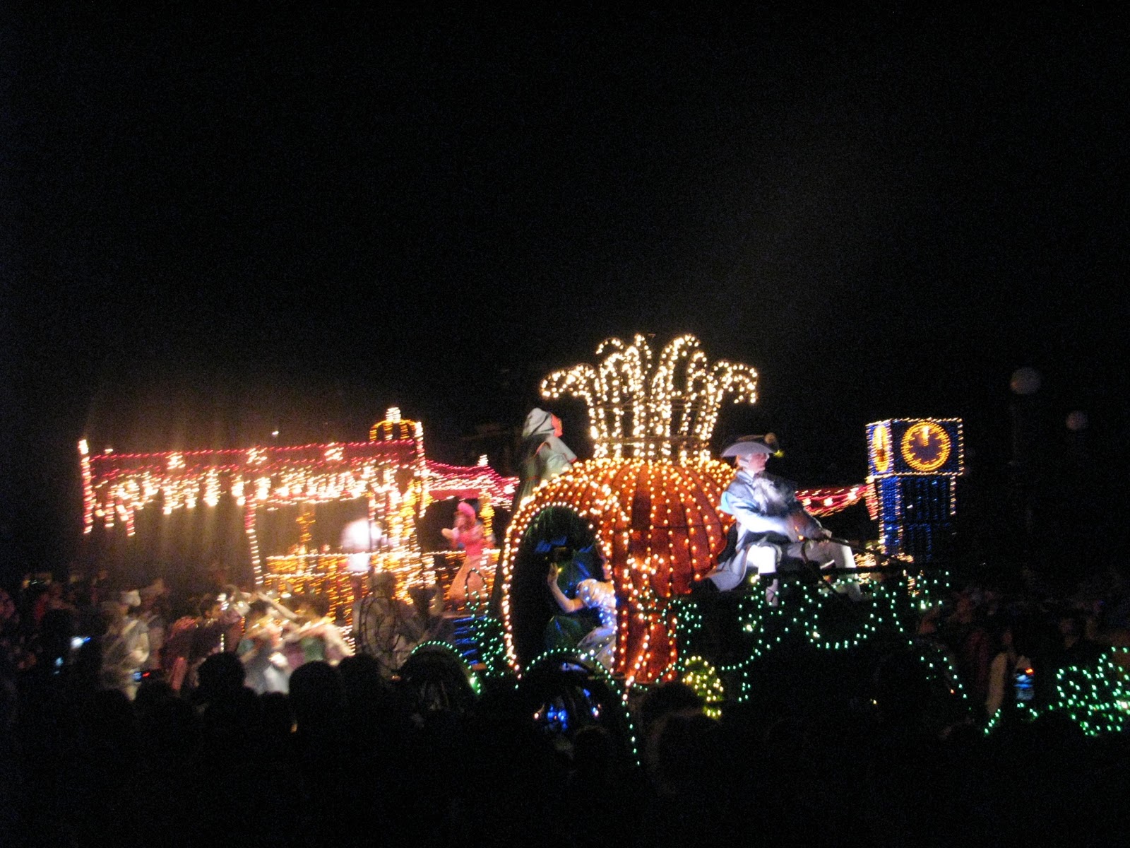 Collected Thoughts: Magic Kingdom night