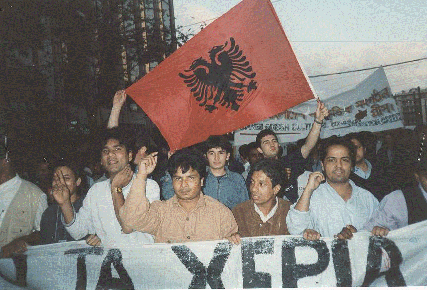 Sh.Zinxhiria: Emigracioni shqiptar në dorën e kujt?