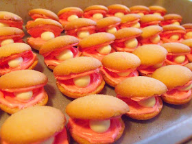 Clever, Crafty, Cookin' Mama: Seashell Pearl Cookies