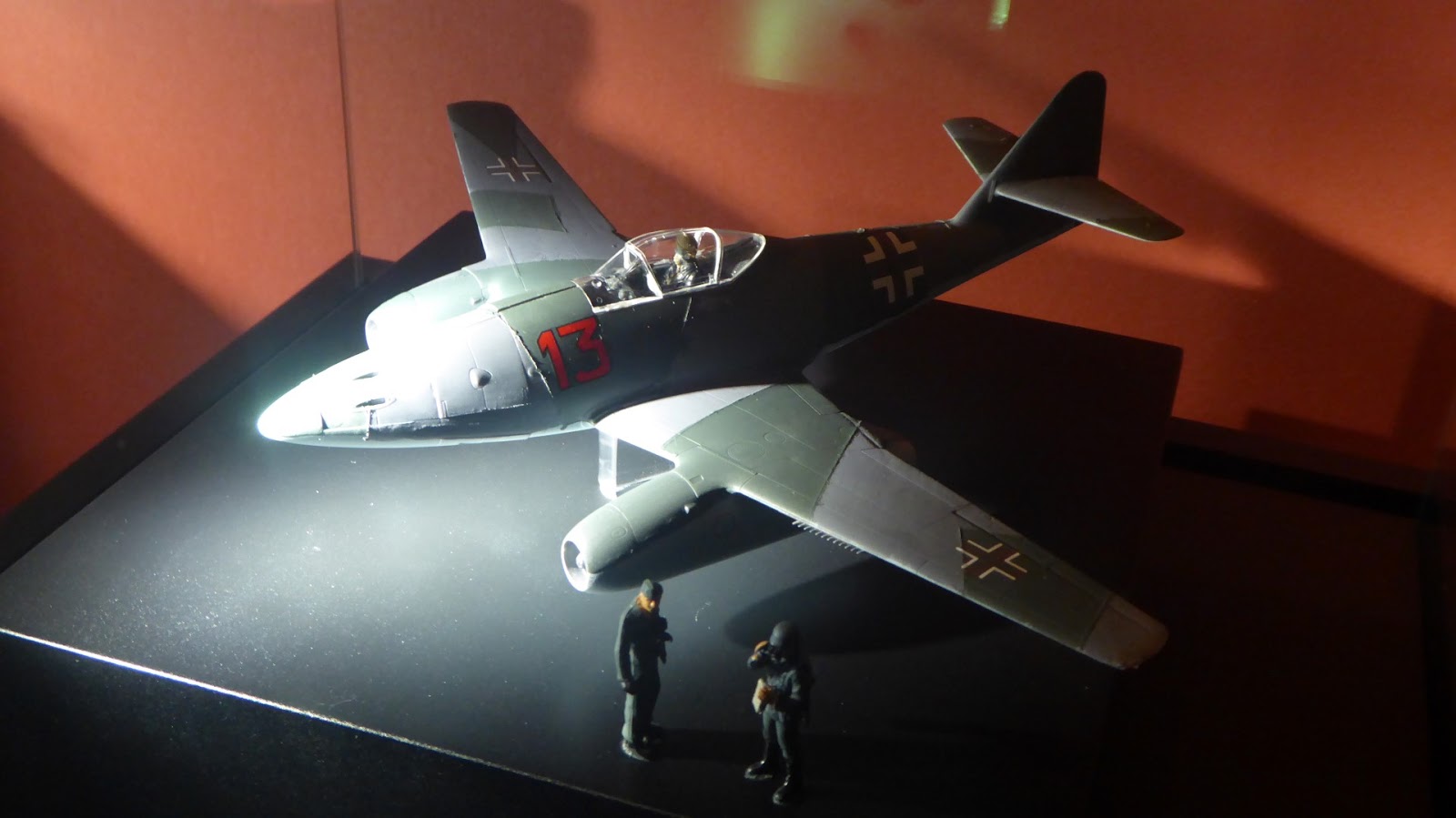 Toy soldiers and real battles: Messerschmitt Me 262