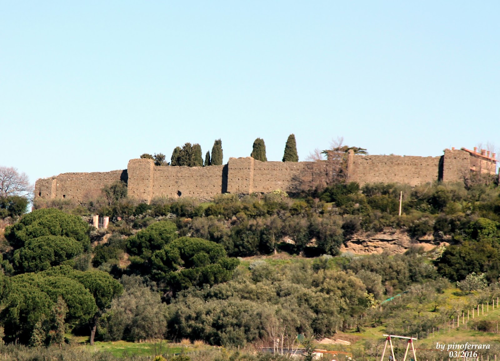 Il Blog di Pino Ferrara: Il Castel Savelli