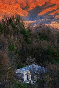Zagori and Zagoroxoria - Moments of Greece