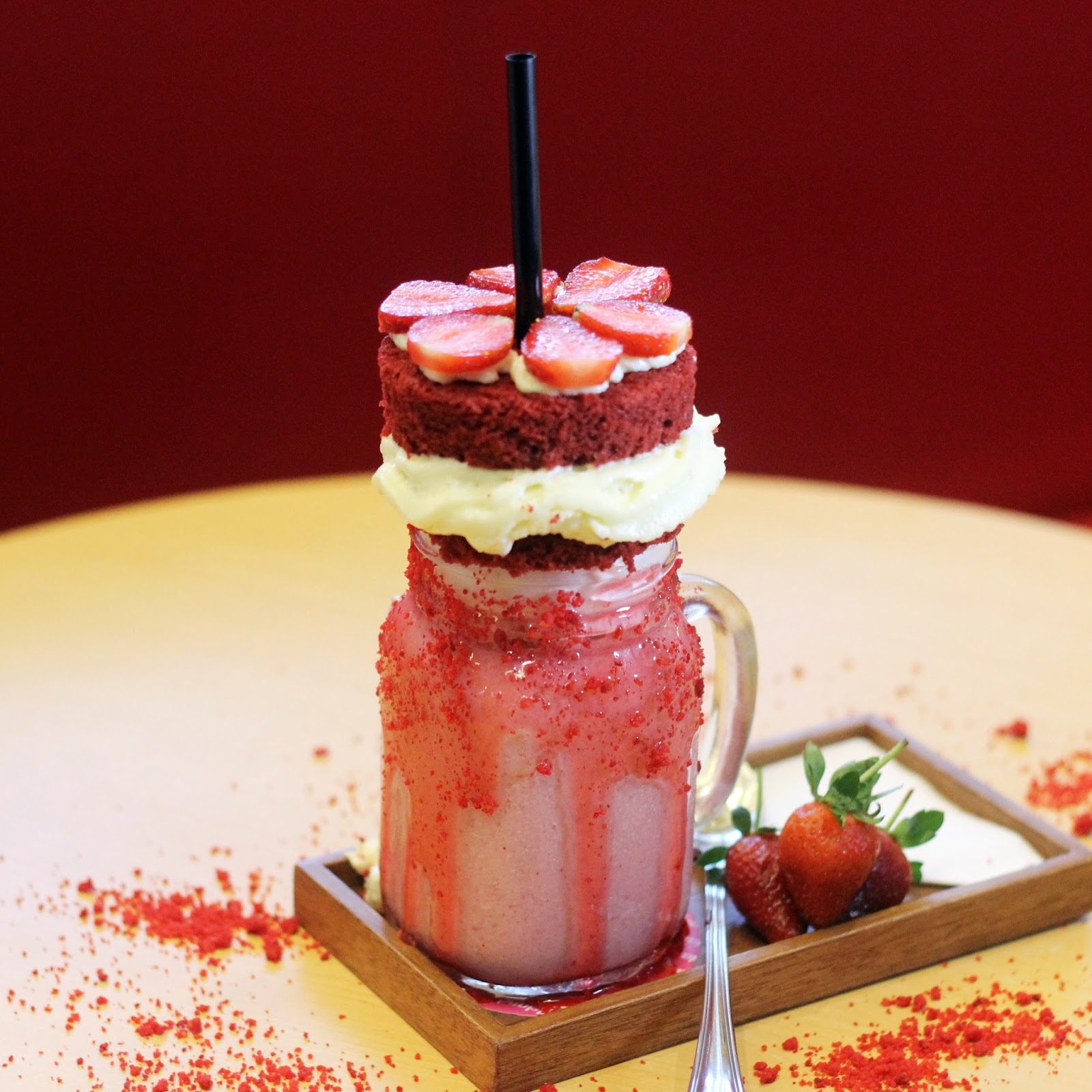 5 Rekomendasi Restoran dengan Dessert dan Makanan Unik di Street ...