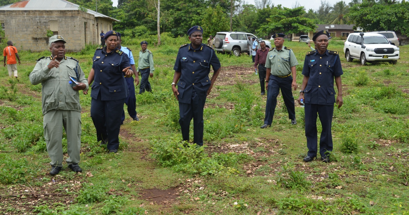 Kamishna Uhamiaji Zanzibar afanya ziara Ofisi ya Uhamiaji Mkoa wa ...