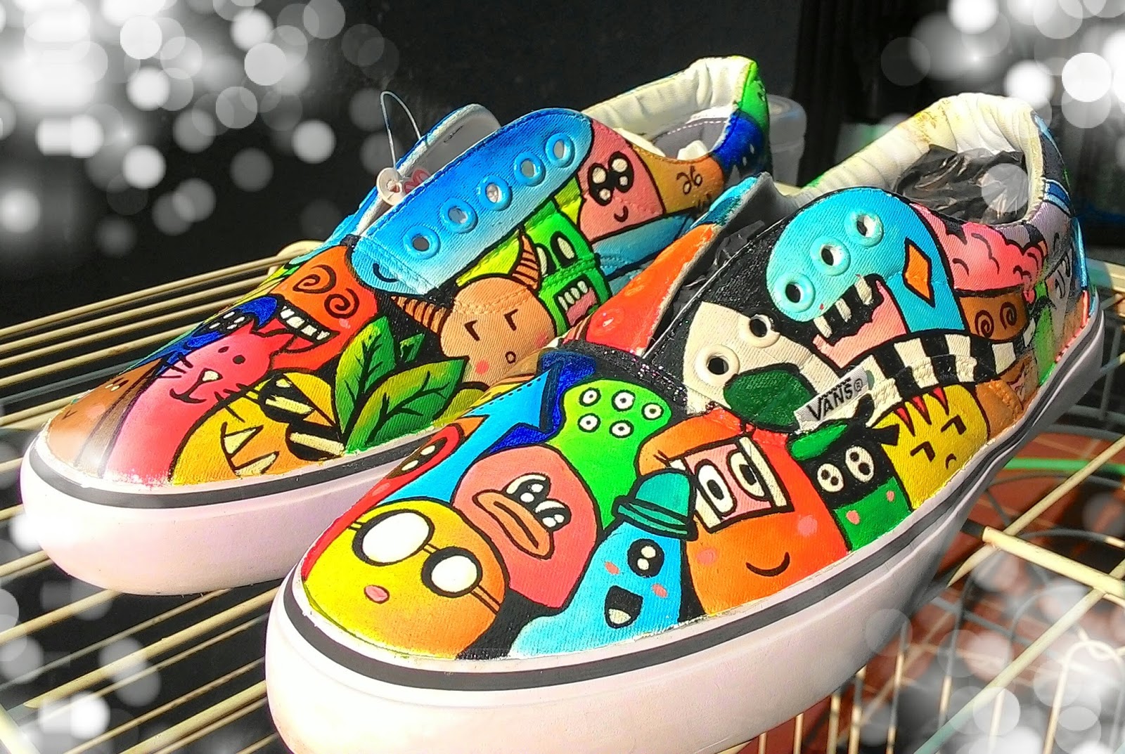 Art and Soul: Sepatu Lukis Doodles