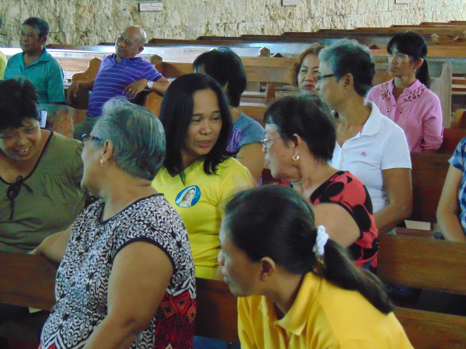 FROM THE UNDERSIDE OF HISTORY: AN OVERVIEW OF THE BASIC ECCLESIAL ...