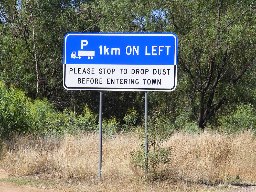 Days on the Claise: Please Stop to Drop Dust
