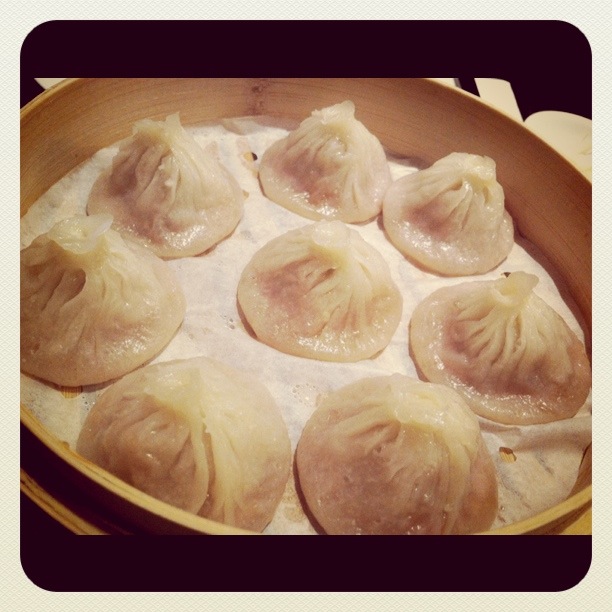 LIFE IS SHORT, SO EAT DRINK AND TRAVEL: Hutong Dumpling Bar