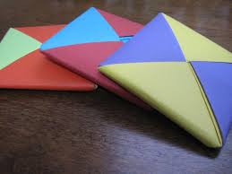 I Love Seoul: Cultural/Traditional Games: Ddakji (딱지)