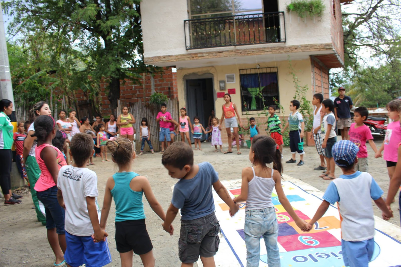 SOCIOLOGÍA DE LA INFANCIA : Las niñas y los niños como actores sociales