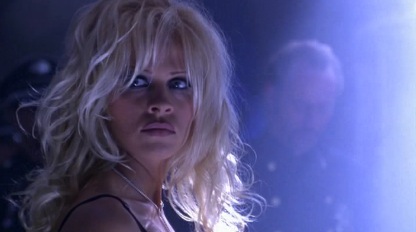 Junta Juleil's Culture Shock: Film Review: BARB WIRE (1996, David Hogan)