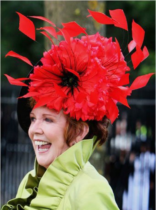 Little Lettuce from Lisbon: PROJECT 2 - Paper Hat, based on the Ascot Hats