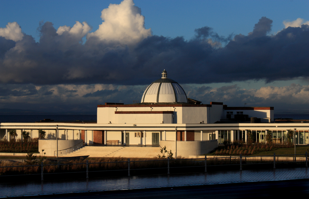 Northern Exposure.: Sunshine on Fleetwood