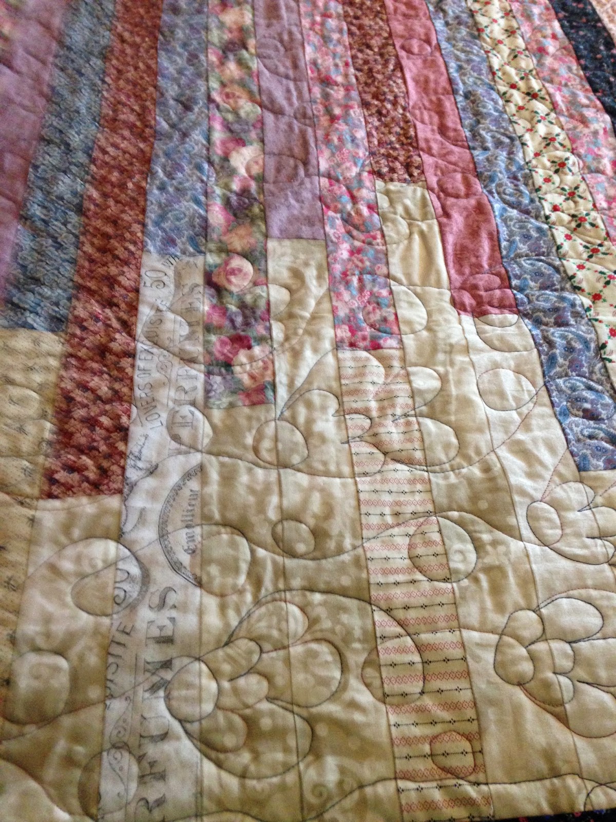 quiltsmiles: Echinacea Loop de Loop quilt pattern