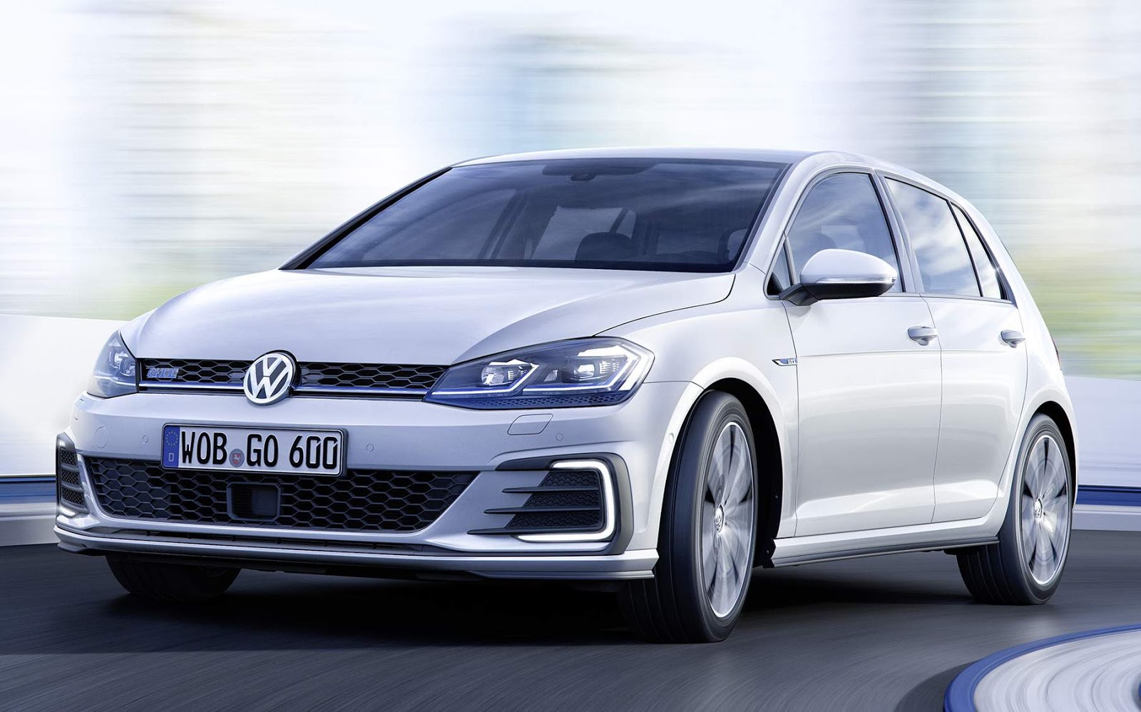 VW Golf GTE e GTD 2018 começam a ser vendidos - Europa