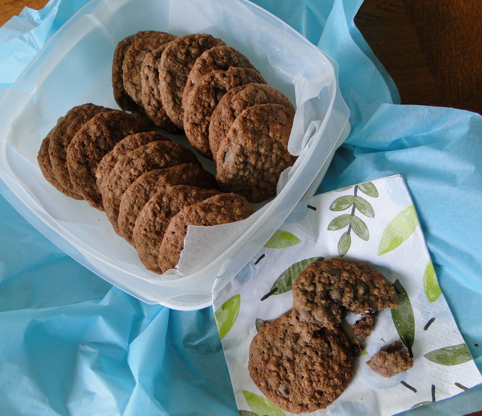 Mennonite Girls Can Cook: Chocolate Chews