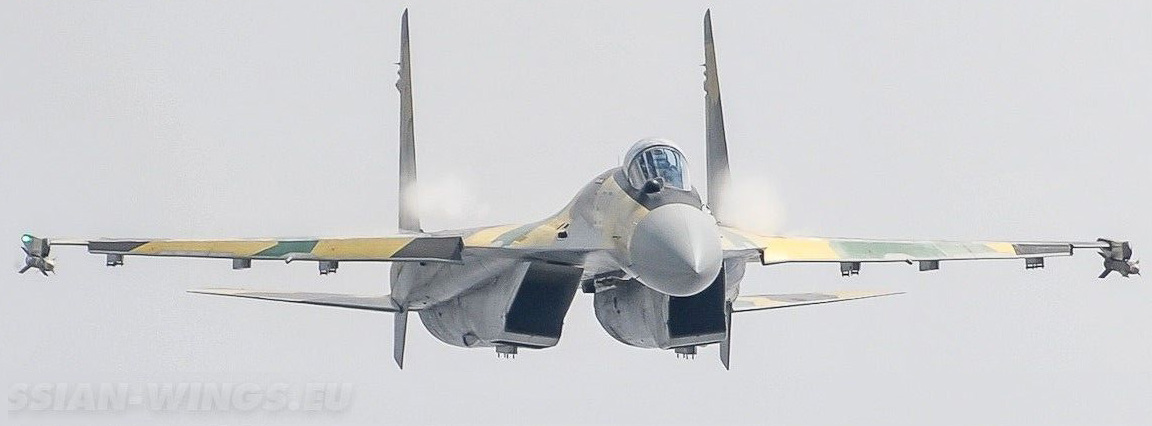 Szextant Blog "https://szextant.blogspot.com": 135.) Сухой Су-27 ...