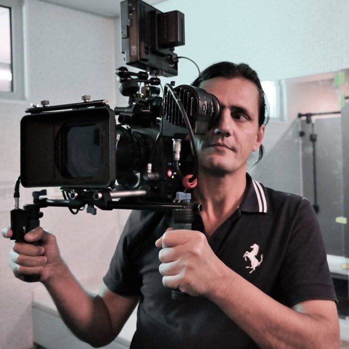 Φάρος του Θερμαϊκού: Morteza Jafari : Ένας πρόσφυγας πίσω απ΄την κάμερα