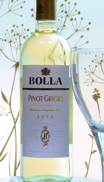 New Hampshire Wine-man: Bolla 2012 Pinot Grigio Delle Venezie IGT