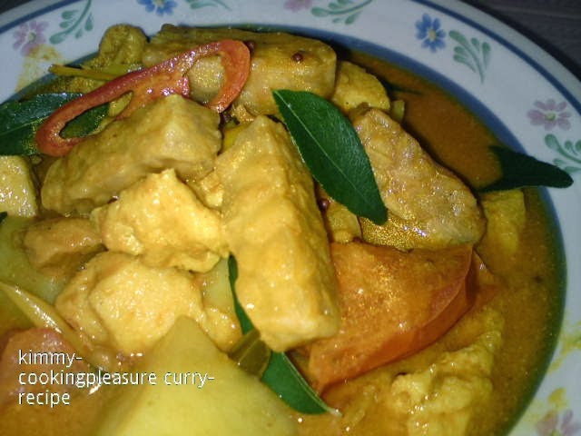 Cooking Pleasure: Vegetarian Sweet Sourish Tempe Curry
