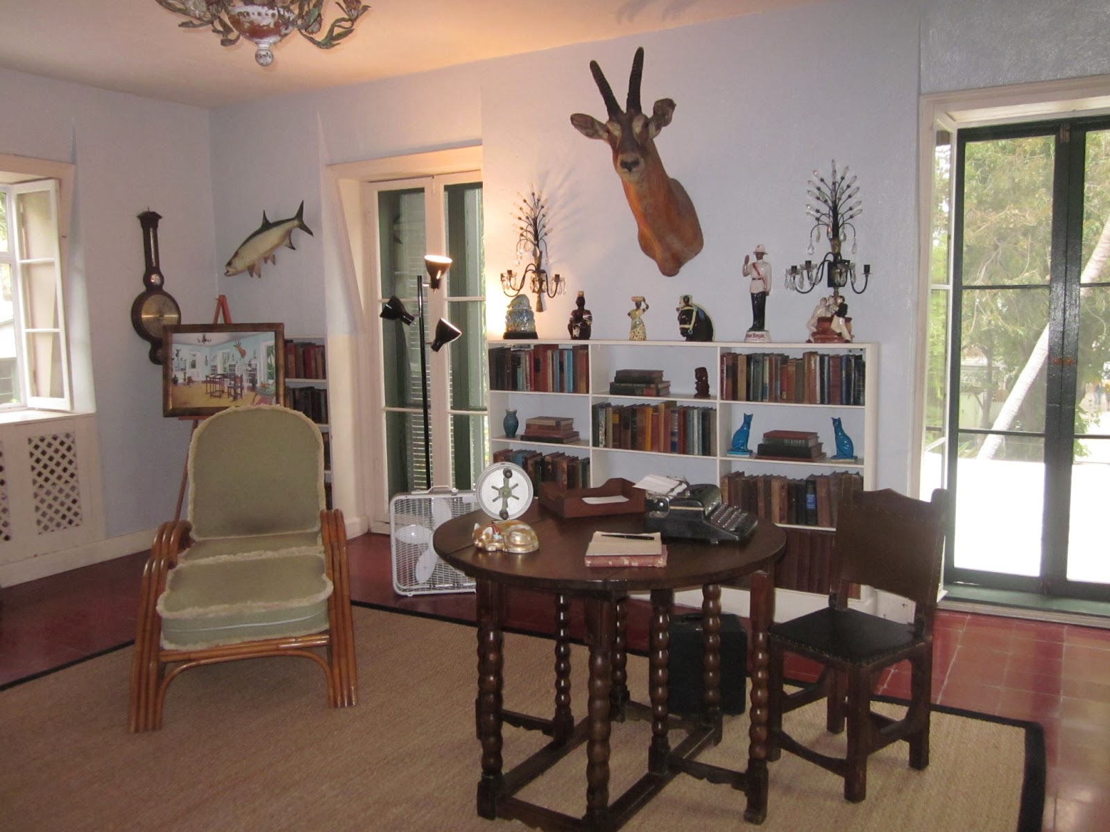 Souvenir Chronicles: FLORIDA: THE HEMINGWAY HOUSE