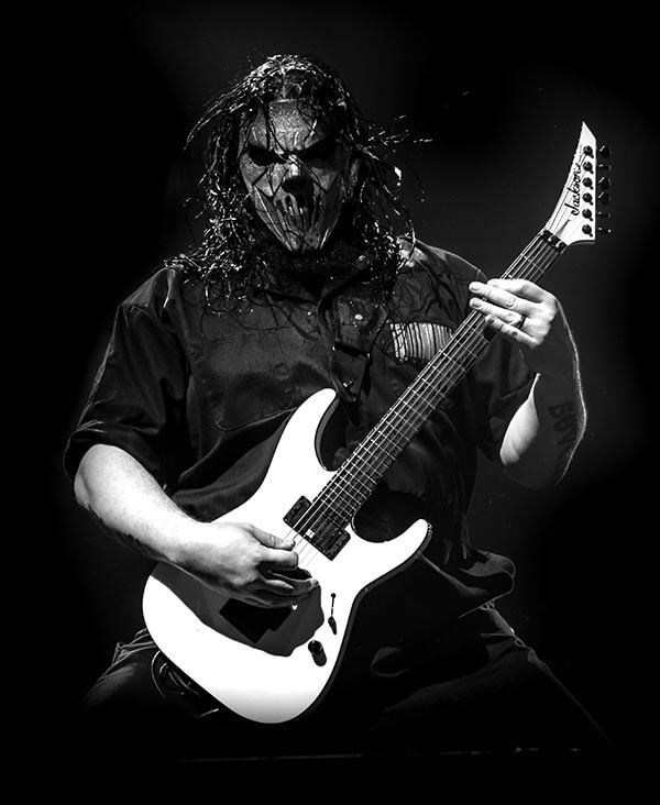 Ultimate Guitarist/Bassist: Mick thomson (Sipknot)