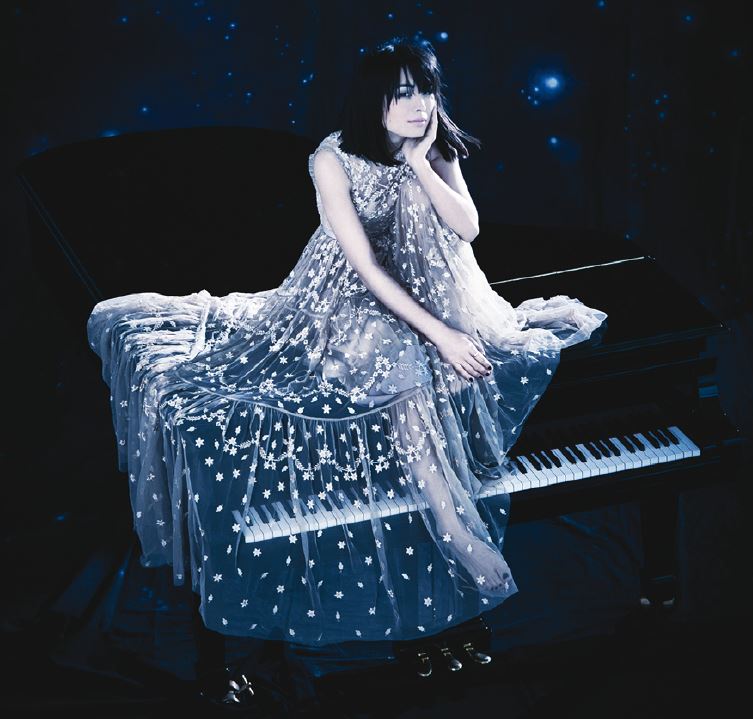 Alice Sara Ott | Nightfall – Claude Debussy, Erik Satie, Maurice Ravel ...