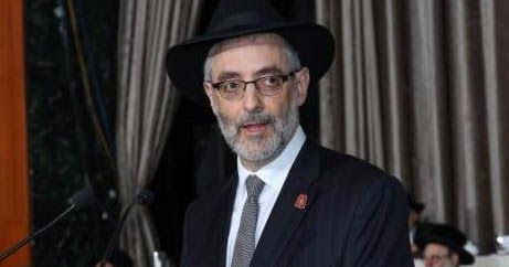 Emes Ve-Emunah: Practical Charedim