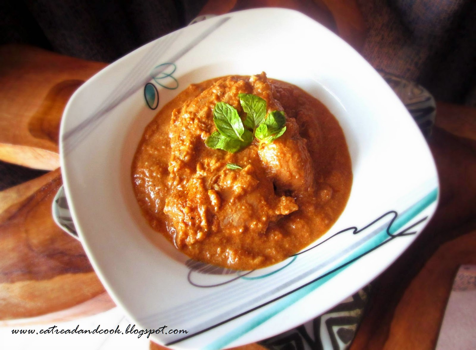 Awadhi Chicken Korma / Chicken Korma Awadhi Style