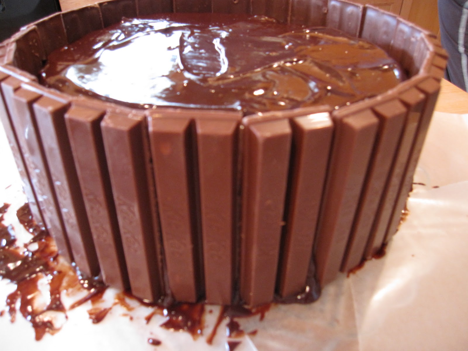Amongst the aspen trees: Ganache Kit Kat Cake