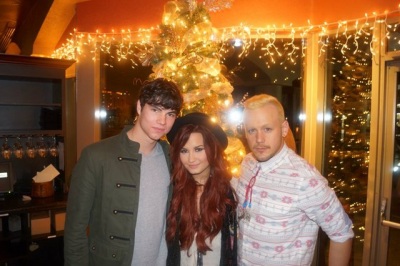 Selena Gomez & Demi Lovato BR: FOTOS : Novas fotos pessoais com Alex ...