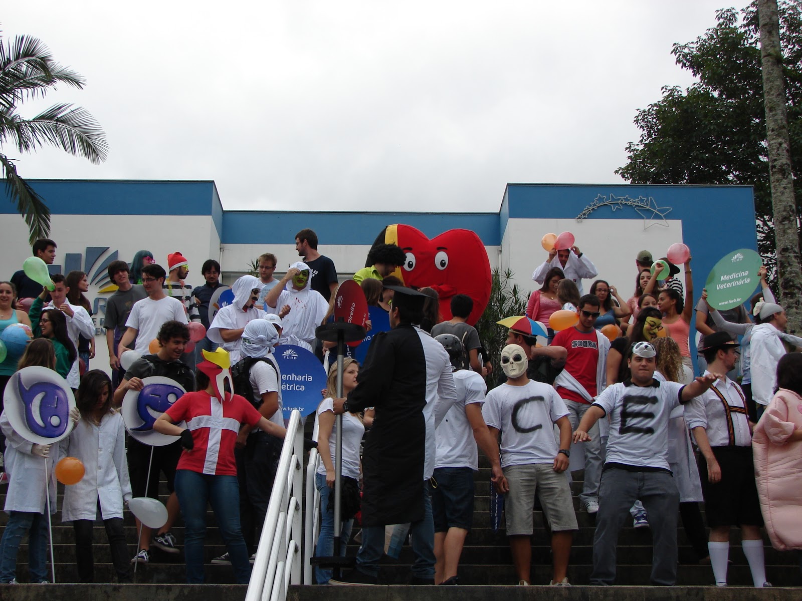 Blog do Jaime - BLOG FOTOS E NOTÍCIAS DE BLUMENAU: Alunos da FURB ...