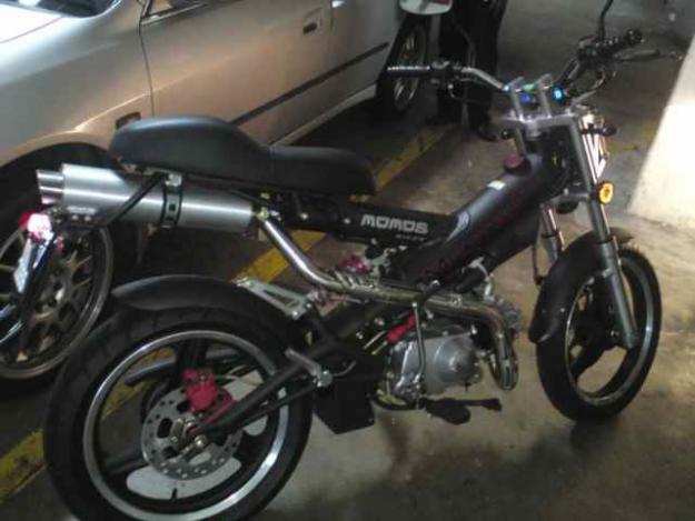 motorcycle you like: MOMOS MADASS 125