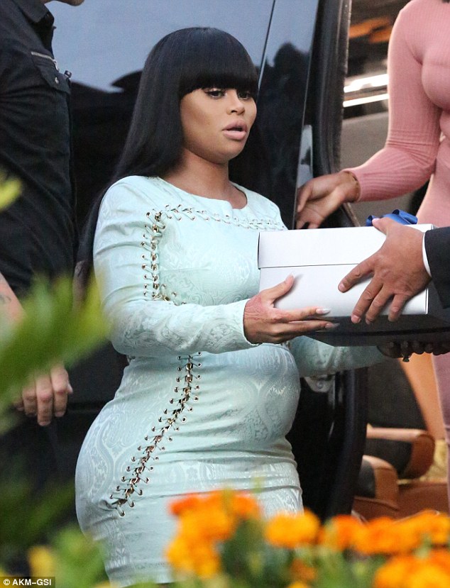Pregnant Blac Chyna attends the Kardashians' grandmother's birthday dinner Pregnant Blac Chyna attends the Kardashians' grandmother's birthday dinner