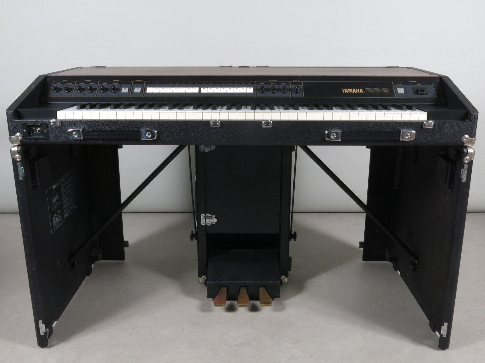MATRIXSYNTH: Yamaha GS-2 Vintage FM synthesizer