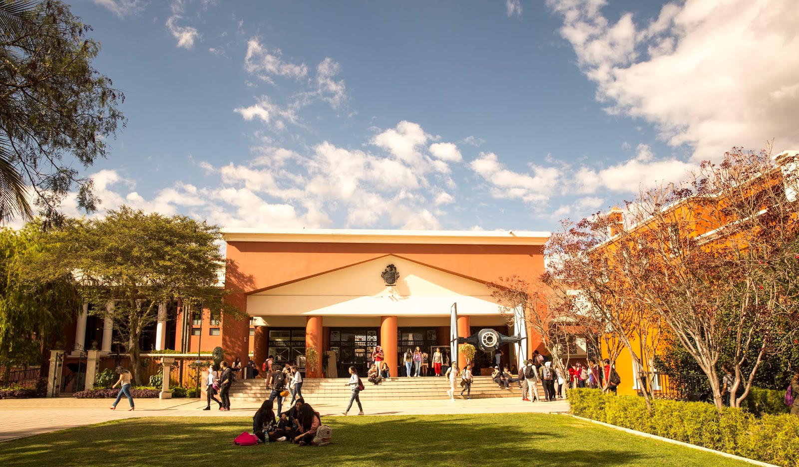 USFQ clasificada como la mejor universidad del Ecuador - Noticias USFQ