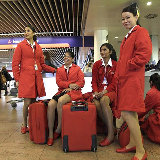 Cabin Crew Photos: Stewardess Photos: Kingfiser Airlines cute Flight ...