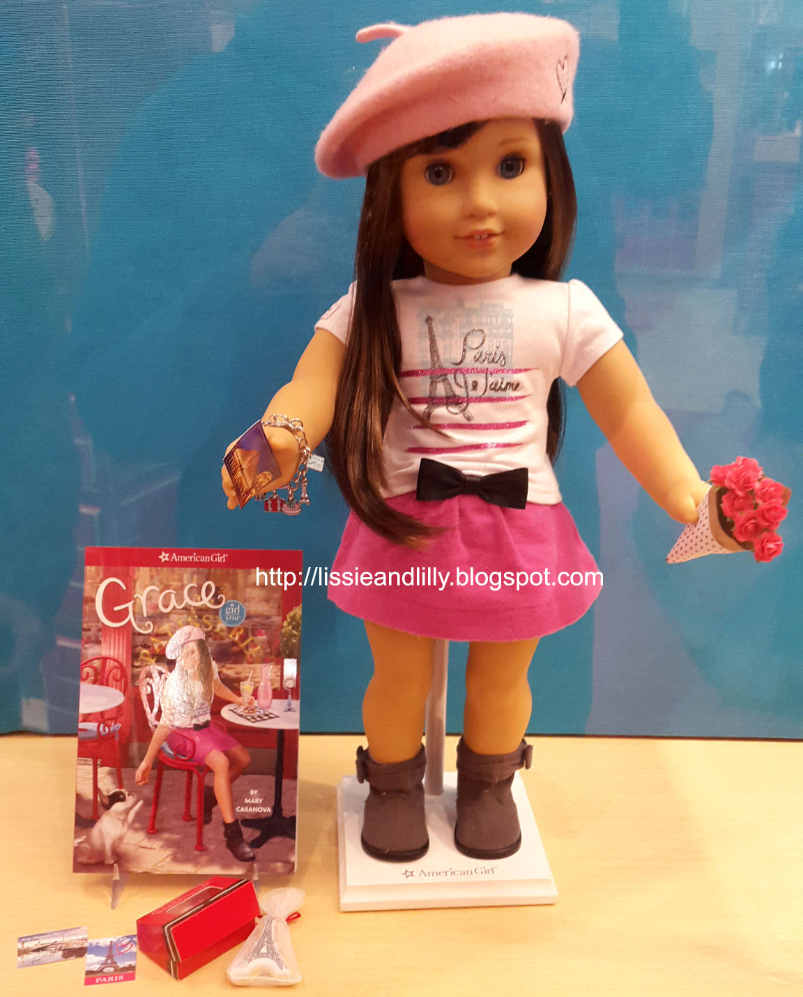 Lissie & Lilly: Store Photos of Grace Thomas Doll, Outfits, & Books