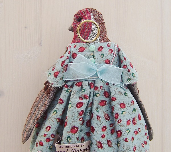 Pook's Studio: Bronagh - A Robin Red Breast Doll