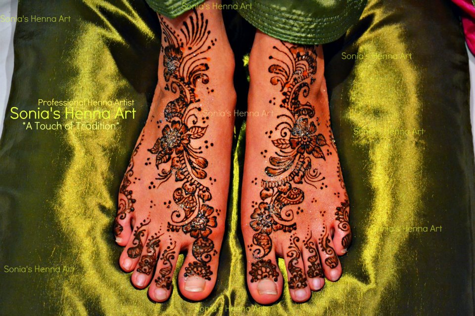 Shades of Pakistan: Mehndi (Henna)