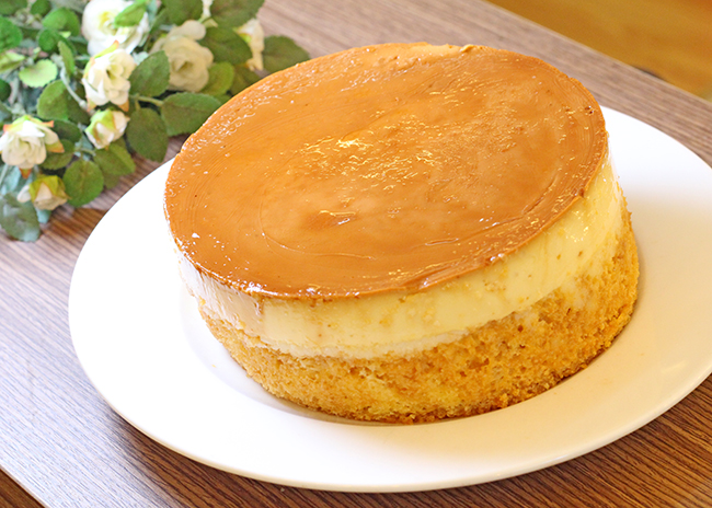 Mixture Flan and Sponge Cake Recipe (Bánh Flan Bông Lan) - Vietnam ...