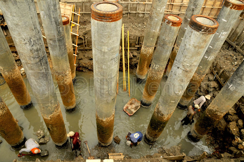 Sipilzone_fiqsa: PONDASI DALAM... TIANG PANCANG