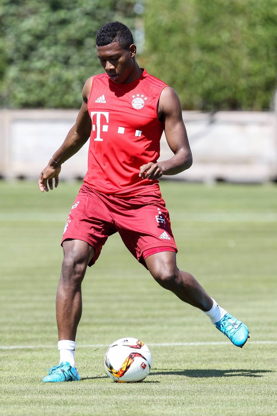 Alaba and Robben Train in Blue Adidas X 2015-2016 Boots - Footy Headlines