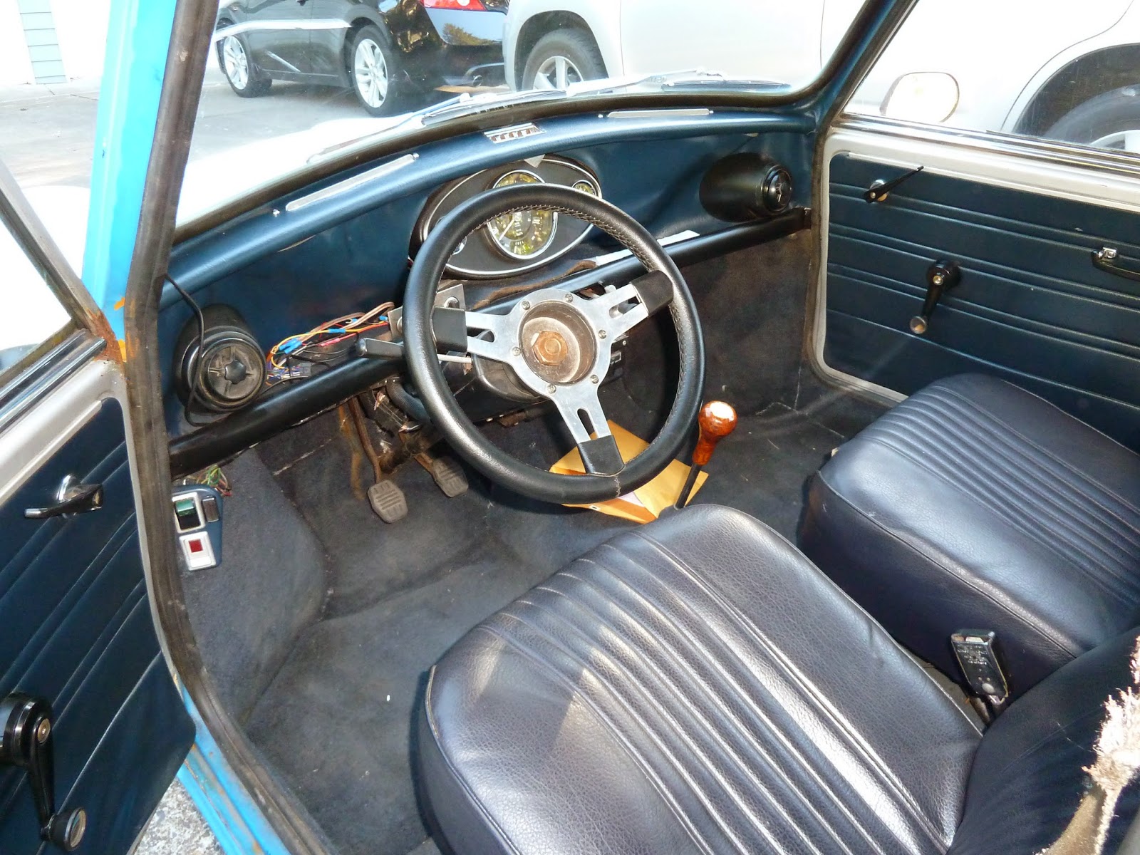 1973 Austin Mini: New Dashboard