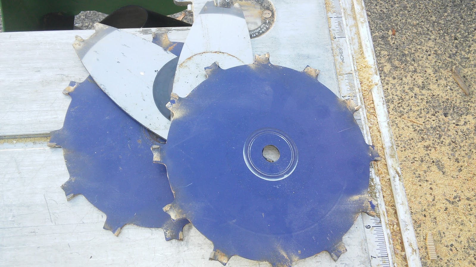 Another Tiny House Story: A Closer Look At Pallet Siding