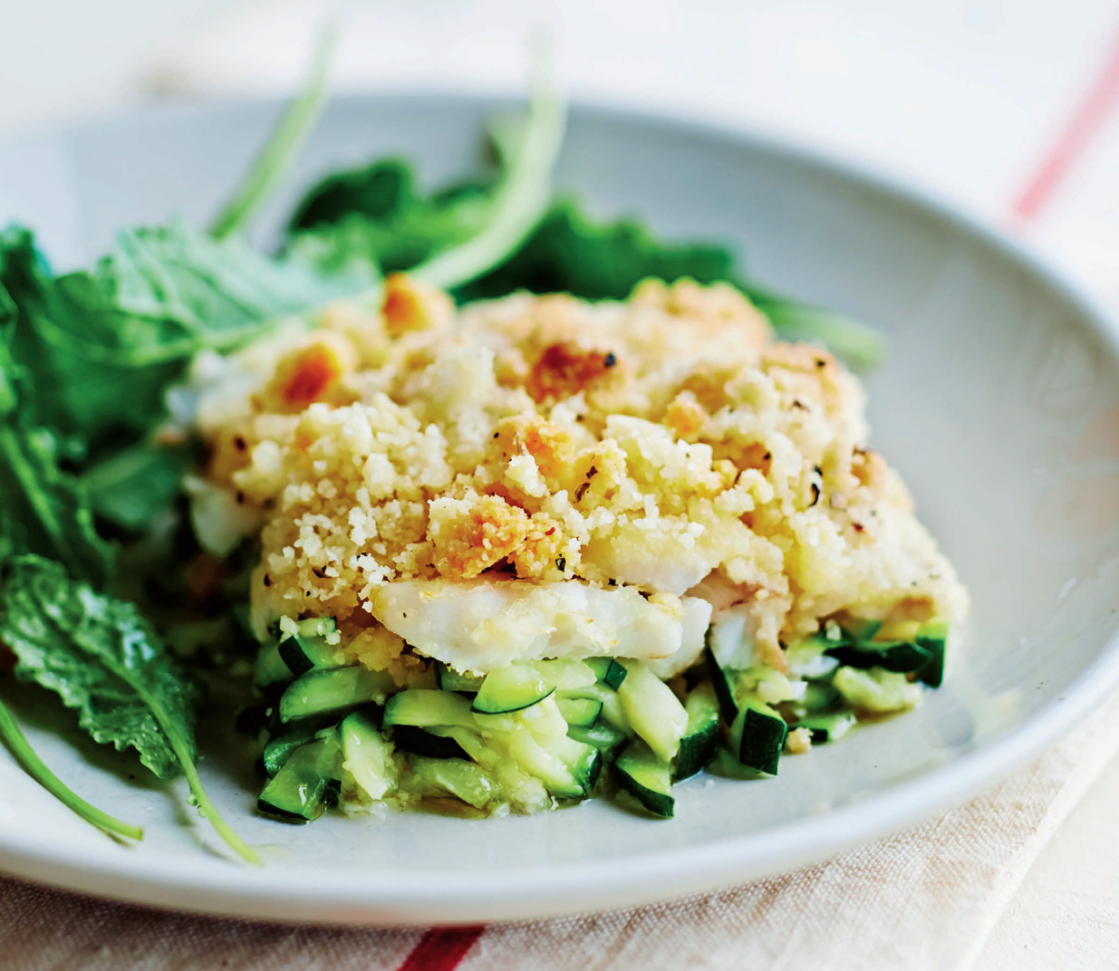 [RECEITA] FILETE DE DOURADA CURGETE E CRUMBLE DE PARMESÃO | T&W em Promoção