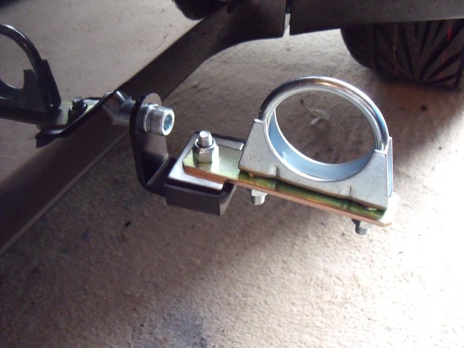 Mark & Matthew's Westfield build: August 18th 2012 - Exhaust mounting ...