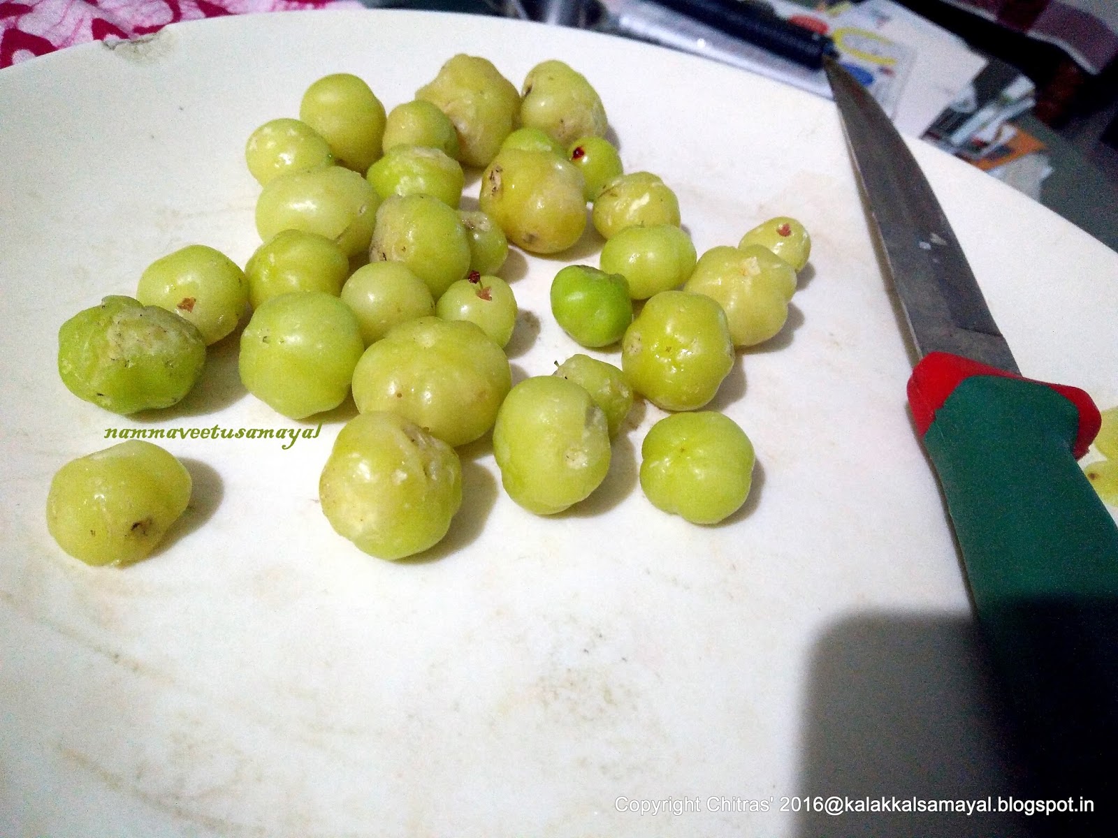 kalakkalsamayal: Nellikkai Rice