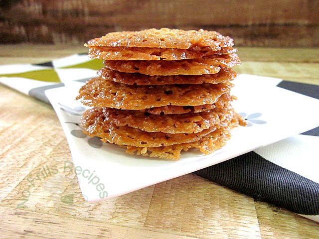 Lace Almond Cookies